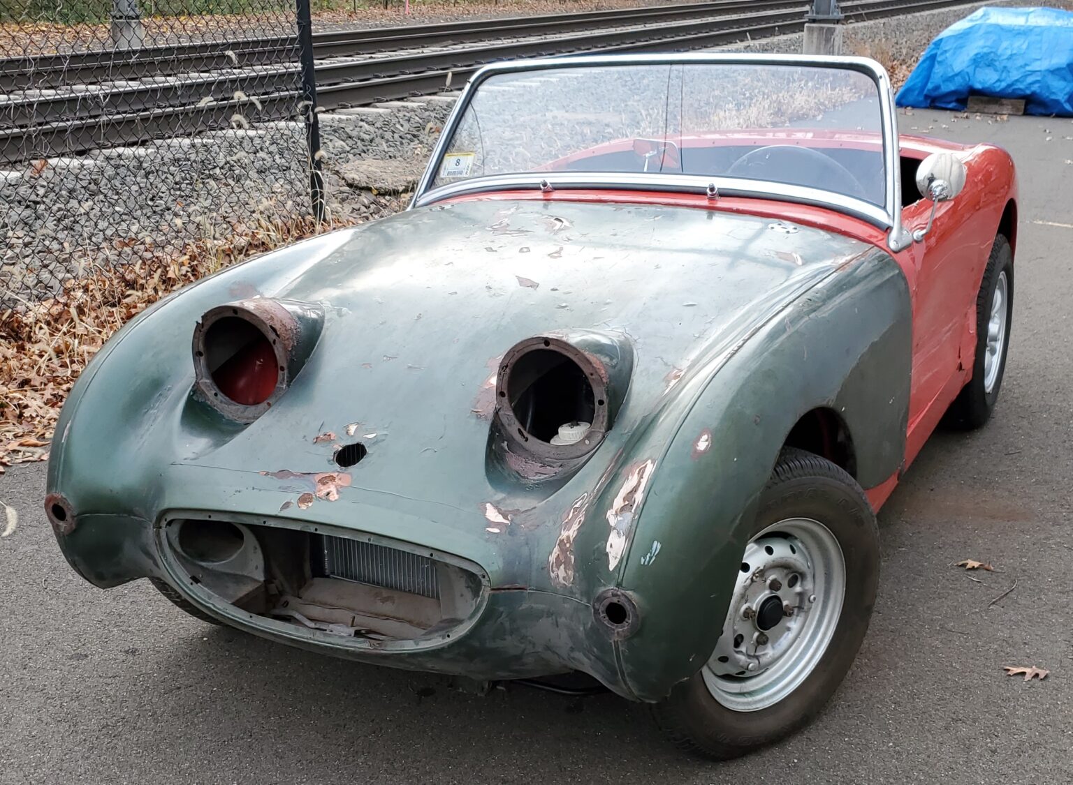 1275 five-speed chopped-windshield blissful 1959 Bugeye for sale!